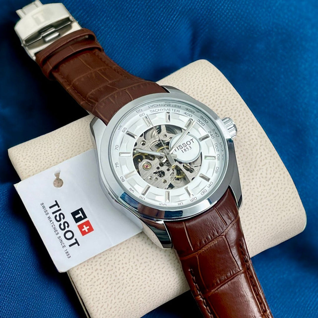 Everyday Wear Couturier Automatic Watch With Classic Appeal – Premium ...